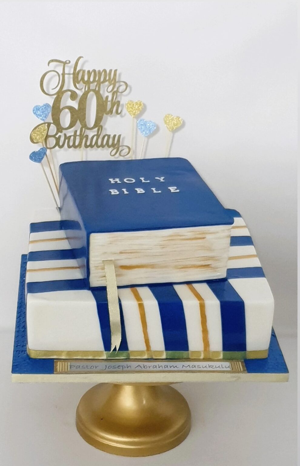15 Sweet & Splendid 60th Birthday Cake Ideas - The Modern Field