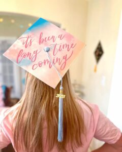 15 Fabulous Taylor Swift Graduation Cap Ideas - The Modern Field