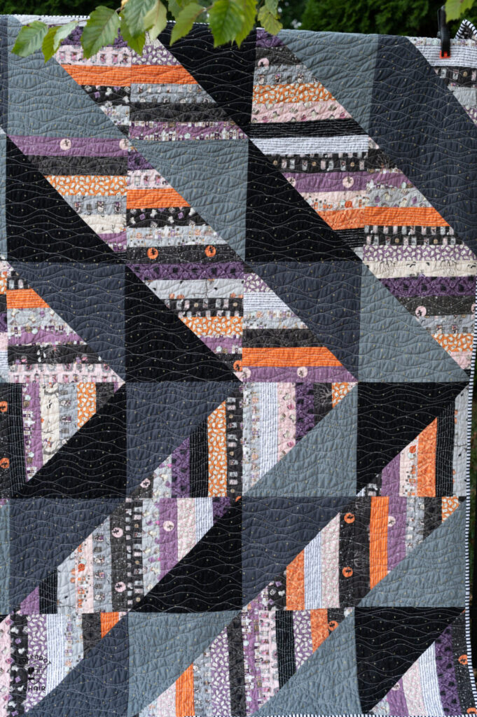 30 Quick & Colourful Jelly Roll Quilt Patterns - The Modern Field