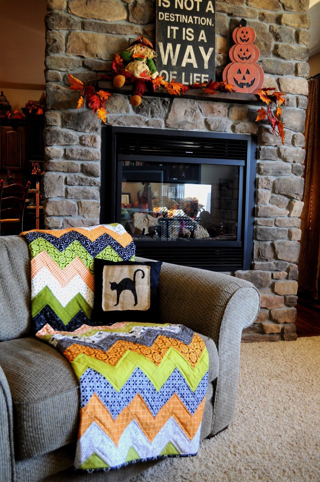 15 Free Halloween Quilt Patterns to Haunt Your Home This Fall - The ...