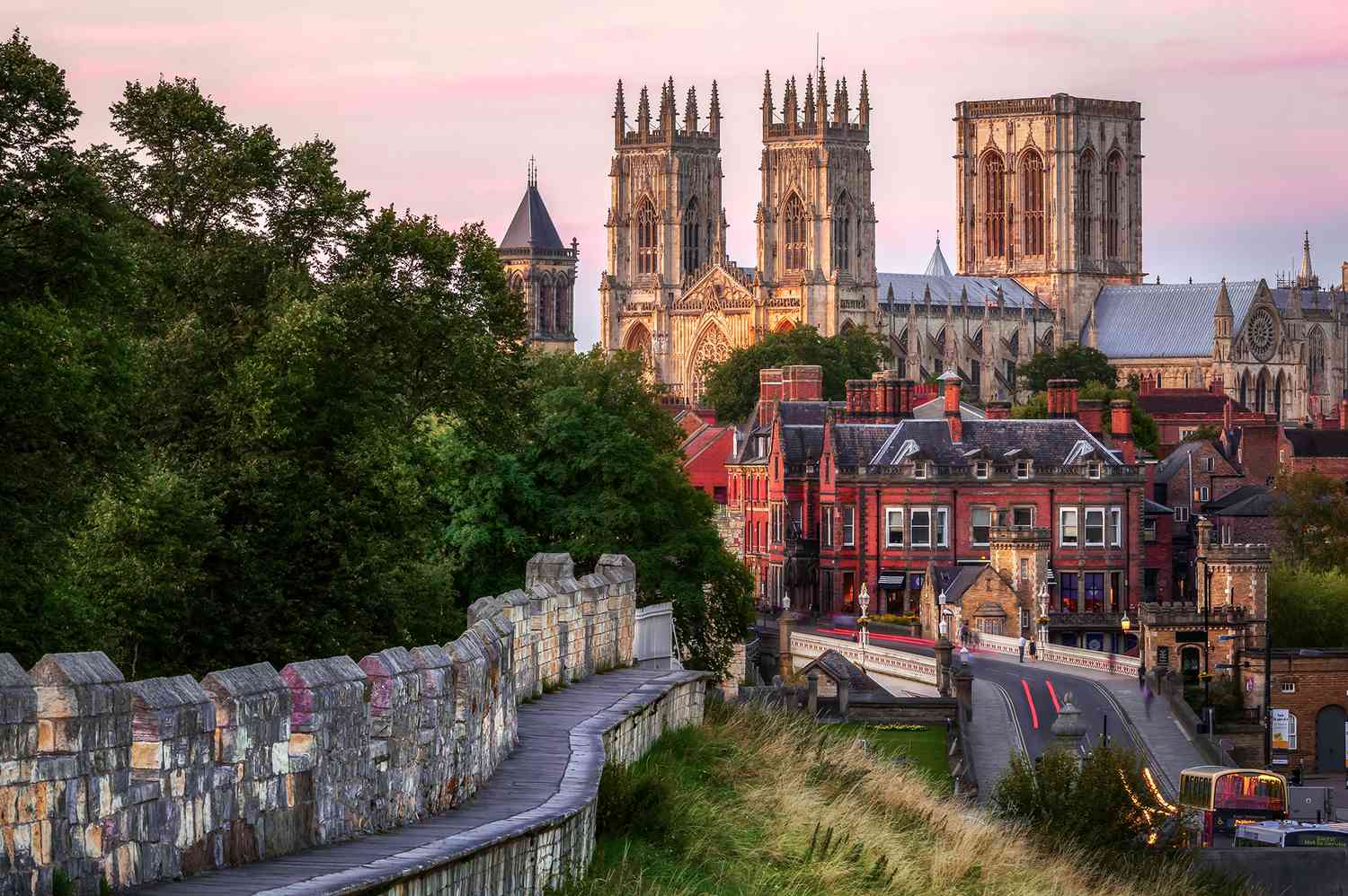 15 Medieval European Walled Cities That Will Leave You Speechless