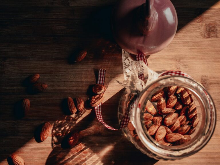 The Real Science-Backed Benefits of Eating Almonds and What Happens ...
