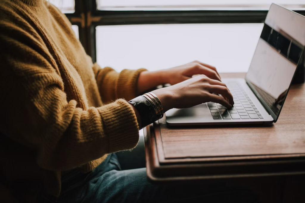 Laptop Pointer Not Moving After Startup? Try These Fixes